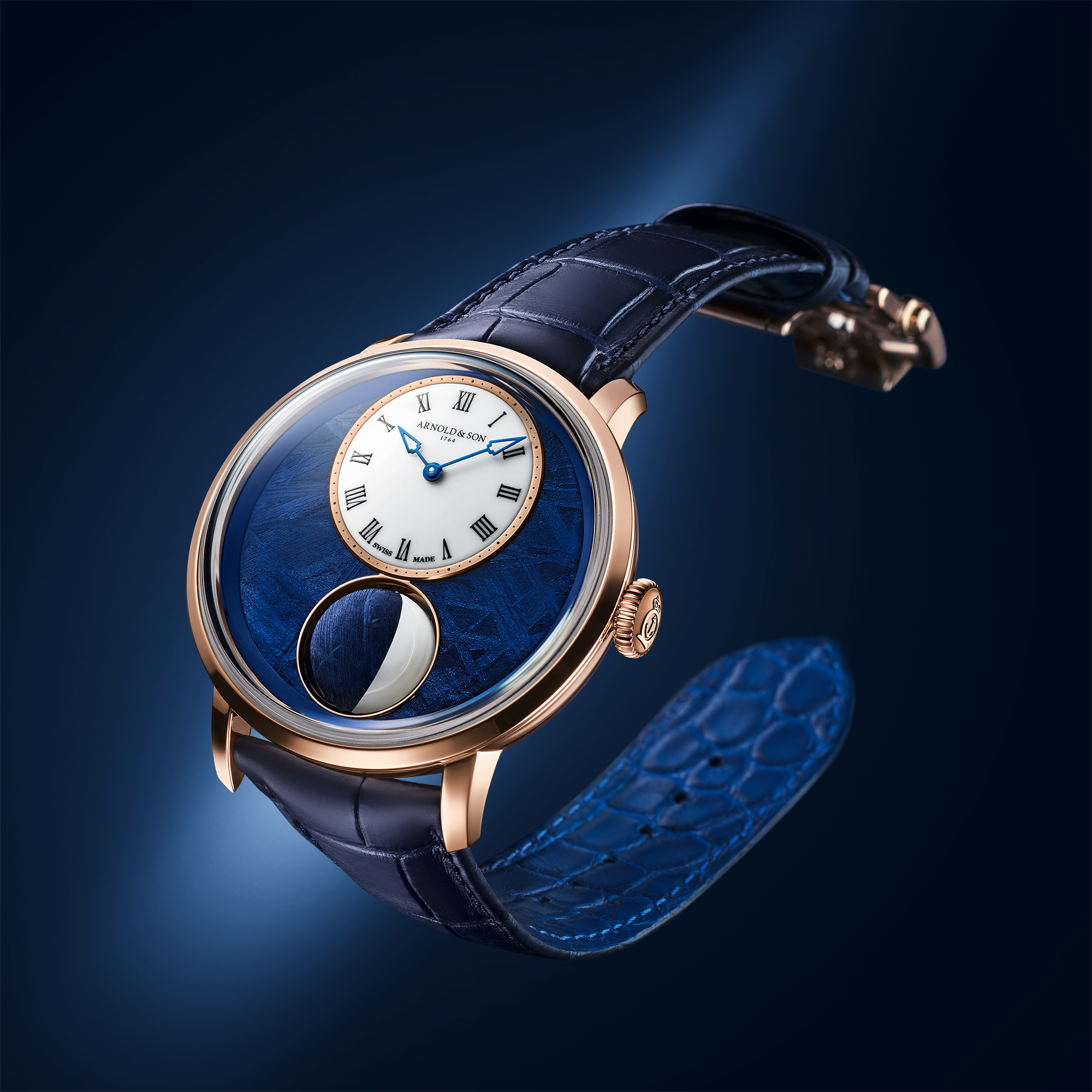 LUNA MAGNA RED GOLD METEORITE SPACE AND CONTRASTS - Arab Watch Guide