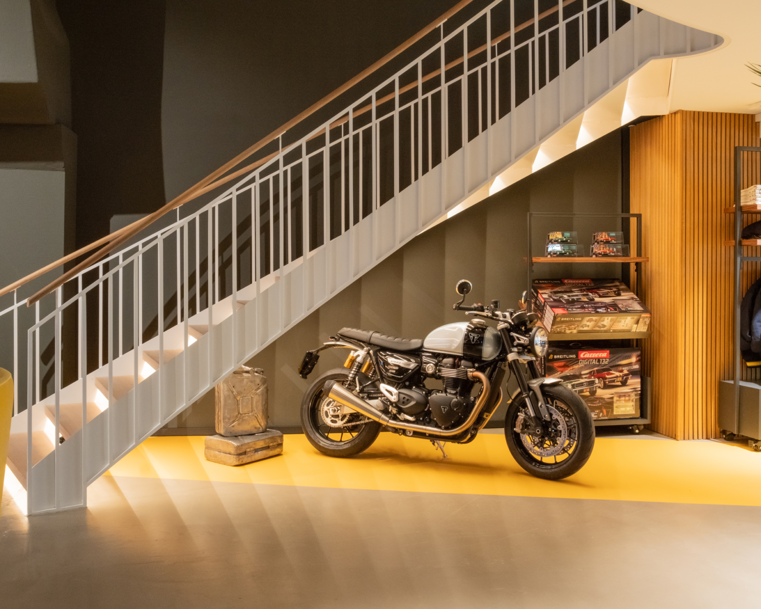 BREITLING MARKS 140 YEARS OF FIRSTS BY OPENING ITS FIRST-EVER POP-UP ...